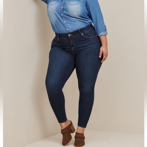 torrid | Jeans | Torrid Premium Stretch Bombshell Skinny Jeans | Poshmark